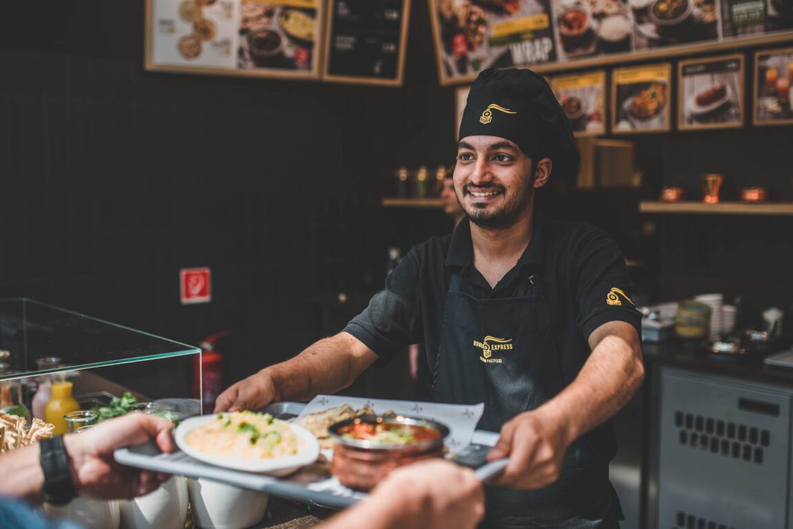 Bombay Express. Fine Indian Food. Indická reštaurácia a fastfood.