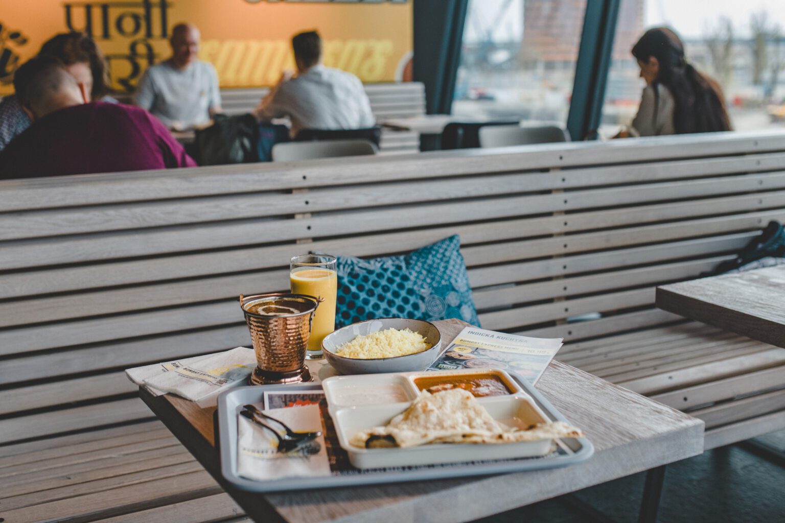 Bombay Express. Fine Indian Food. Indická reštaurácia a fastfood.